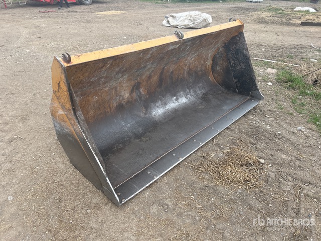 96 in Telehandler Bucket - Fits Cat TH407C | Ritchie Bros. Auctioneers