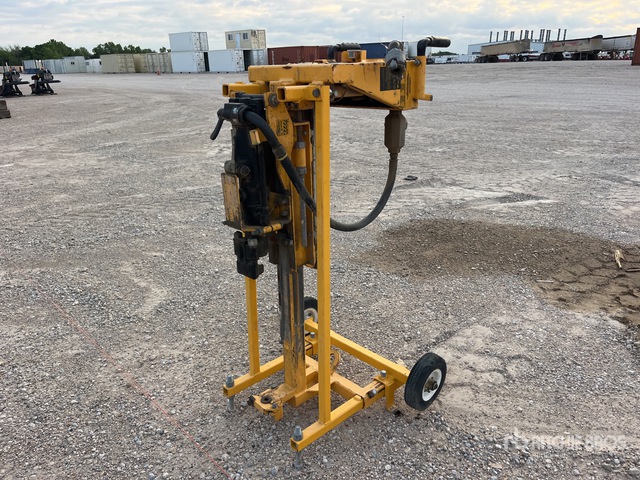 E-Z Drill Foundation Drill | Ritchie Bros. Auctioneers