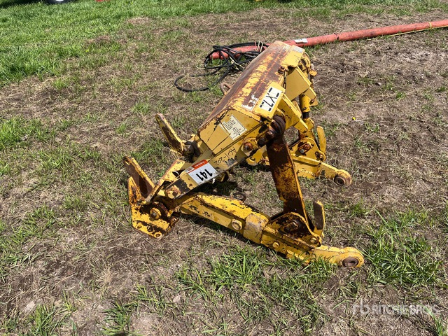 3 Point Hitch Parts To fit Tractor | Ritchie Bros. Auctioneers