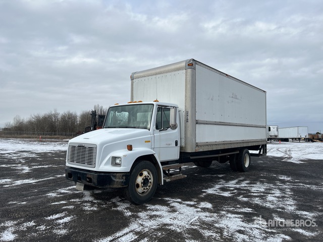2000 Freightliner FL70 4x2 Moving Van Truck | Ritchie Bros. Auctioneers