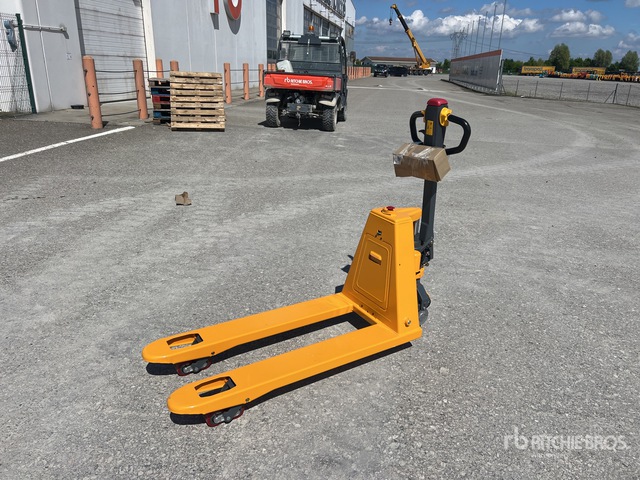xilin CBD15 1500 kg Electric Pallet Jack (Unused) | Ritchie Bros ...