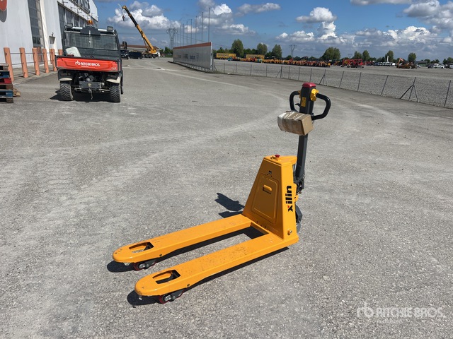 xilin CBD15 1500 kg Electric Pallet Jack (Unused) | Ritchie Bros ...