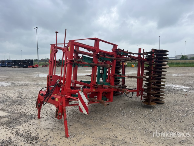 Kverneland CLC PRO Cultivator | Ritchie Bros. Auctioneers