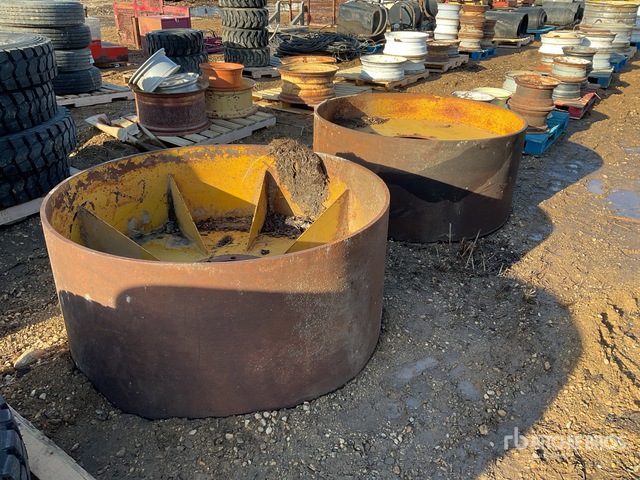 Quantity of (2) Miscellaneous Sized Packer Wheels | Ritchie Bros ...