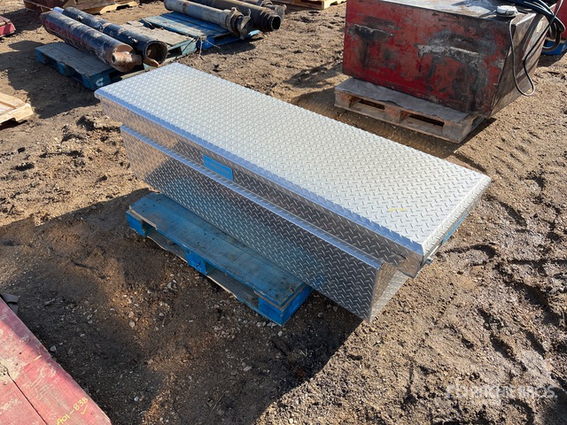 Adrian Metals Tool Box | Ritchie Bros. Auctioneers