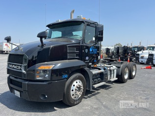 2023 Mack AN64T 6x4 T/A Day Cab Truck Tractor in Compton, California ...