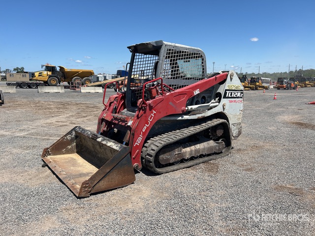2017 Takeuchi TL12R2 Compact Track Loader | Ritchie Bros. Auctioneers