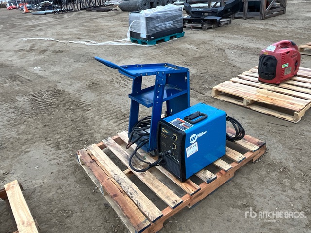 2004 Miller Millermatic 175 Wire Feeder | Ritchie Bros. Auctioneers