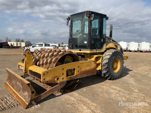 2006 Cat CP-563E Padfoot Drum Compactor | Ritchie Bros. Auctioneers