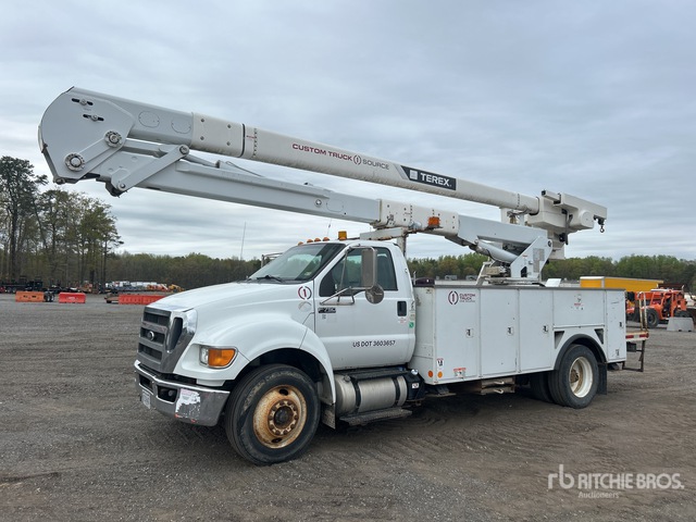 2015 Terex Hi-Ranger 55 ft on 2015 Ford F-750 4x2 Bucket Truck | Ritchie Bros. Auctioneers