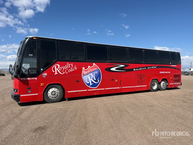 1997 Prevost H3-45 6x2 56-Seat Transit Autobus | Ritchie Bros. Auctioneers
