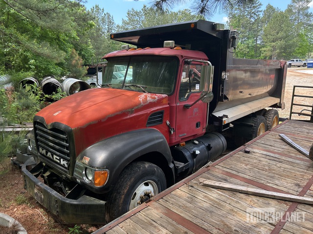 2006 Mack CV700 6x4 T/A Dump Truck (Inoperable) in Monroe, Georgia ...