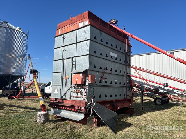 1980 Vertec VT5500 5 Tier Continuous Grain Dryer | Ritchie Bros ...