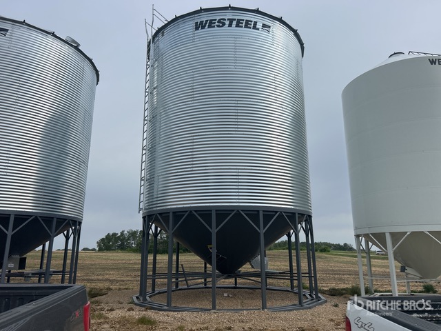 Westeel 2106 +/- 7500 bu 6 Ring Hopper Grain Bin | Ritchie Bros ...