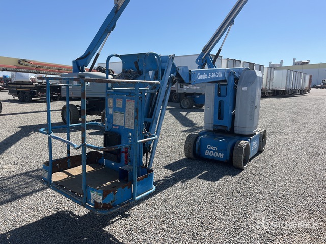 2000 Genie Z-30/20N 2WD Electric Articulating Boom Lift | Ritchie Bros ...