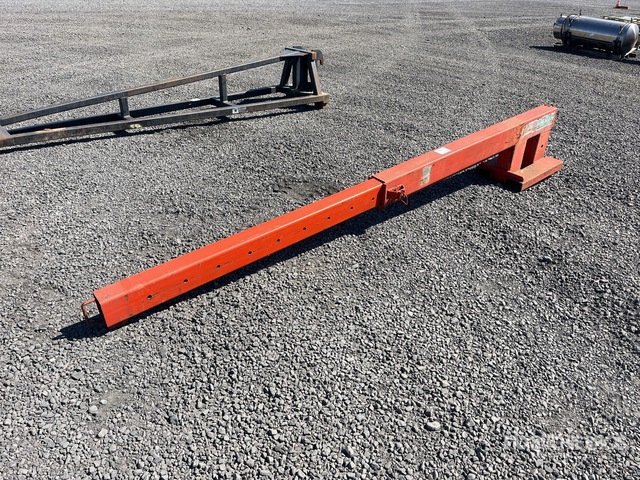 3000 lb Material Handling Arm | Ritchie Bros. Auctioneers