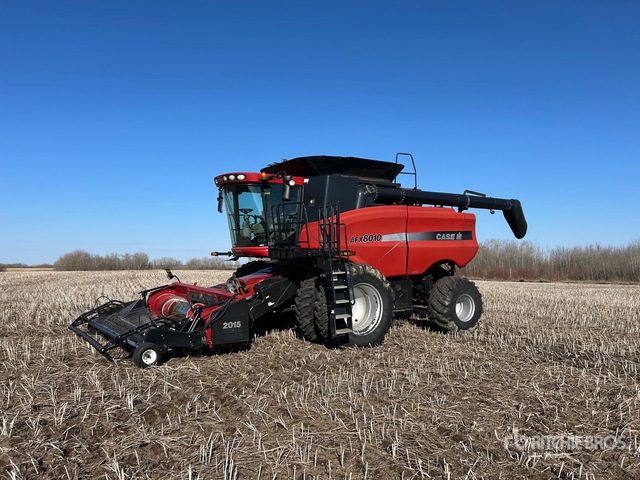 2006 Case IH 8010 Combine Harvester | Ritchie Bros. Auctioneers