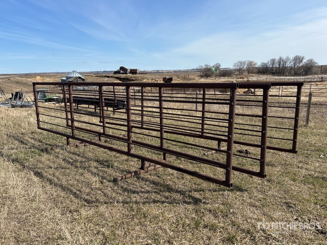 Quantity of (3) 20 ft Free Standing Livestock Panel | Ritchie Bros ...