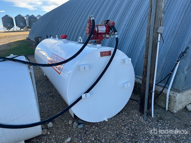 Magnum 1000 gal Diesel Fuel Tank | Ritchie Bros. Auctioneers