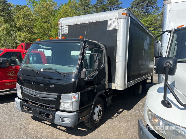 2013 Mitsubishi Fuso FE 4x2 COE Camion fourgon (Inoperable) | Ritchie ...