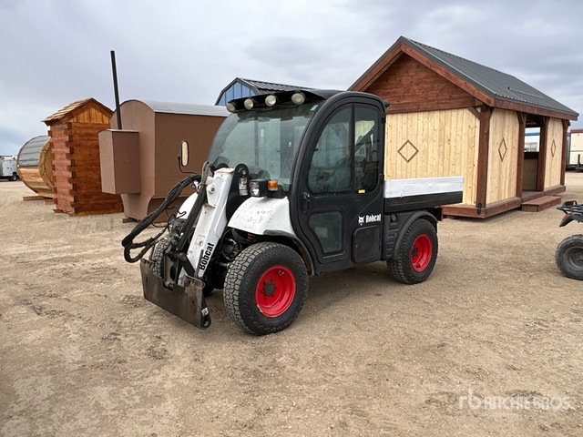 2004 Bobcat 5600 4x4 Side By Side | Ritchie Bros. Auctioneers