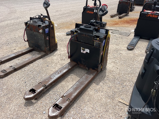 2021 Hyster W45Z-HD 4510 lb Electric Pallet Jack | Ritchie Bros ...