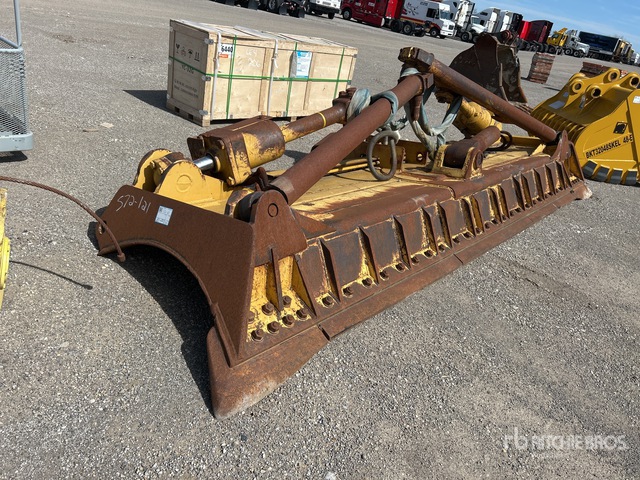 198 in Angle Dozer Blade - Fits Cat D8 | Ritchie Bros. Auctioneers