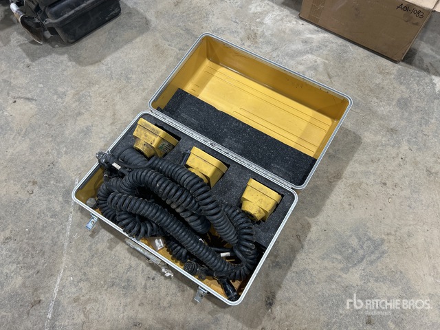 Topcon Sonic Tracker II Grade Control System - Fits Paver | Ritchie ...