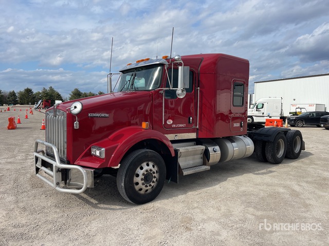 2020 Kenworth T800 6x4 Tracteur Routier Couchette | Ritchie Bros. Auctioneers