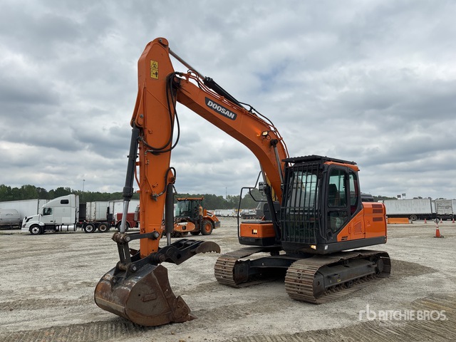 2021 Doosan DX140LC-5 Tracked Excavator | Ritchie Bros. Auctioneers