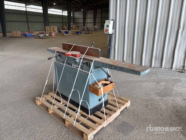 Delta CJ20 Joint Machine | Ritchie Bros. Auctioneers