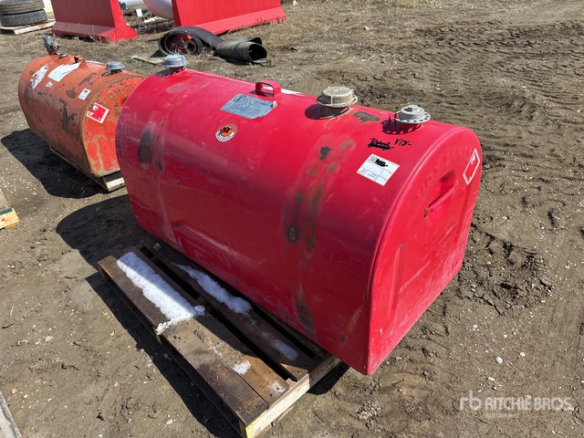 Tidy Tanks 765 L Steel Diesel Serbatoio carburante | Ritchie Bros ...