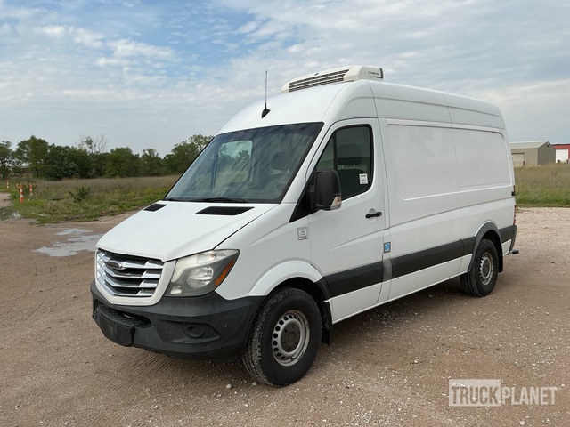 2015 Freightliner Sprinter 2500 Refrigerated Cargo Van