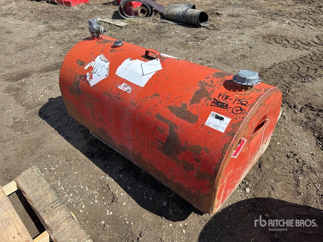 2006 Tidy Tanks 568 L Steel Diesel Fuel Tank | Ritchie Bros. Auctioneers