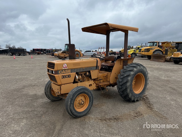 1986 Case 380B Tracteur industriel | Ritchie Bros. Auctioneers