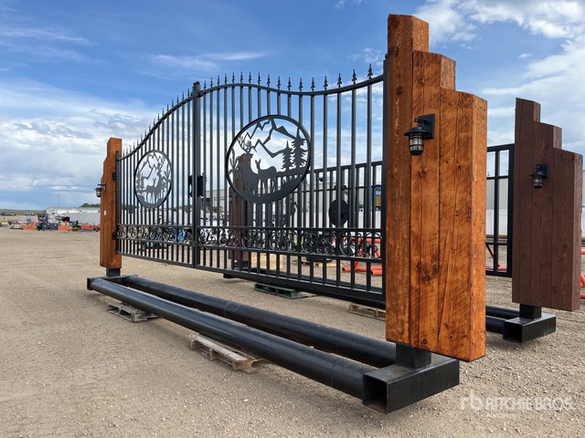 19 ft x 8 ft 10 in Steel Bi-Parting Driveway Gate | Ritchie Bros ...