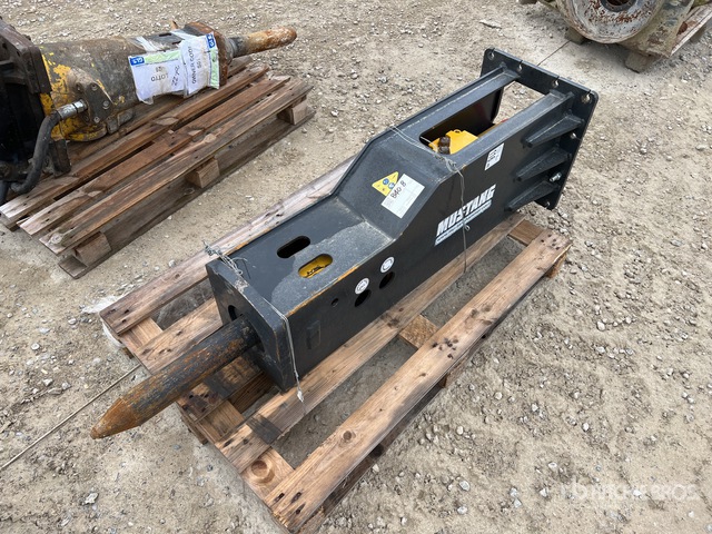 2025 Mustang HM550 Hydraulic Breaker | Ritchie Bros. Auctioneers