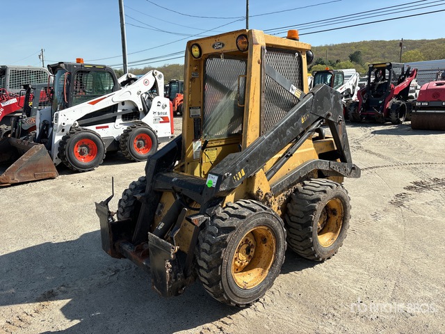 1988 New Holland L455 Skid Steer Loader | Ritchie Bros. Auctioneers