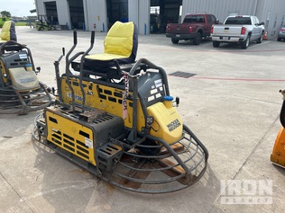 Wacker Neuson Ride-On Power Trowel in Houston, Texas, United States ...