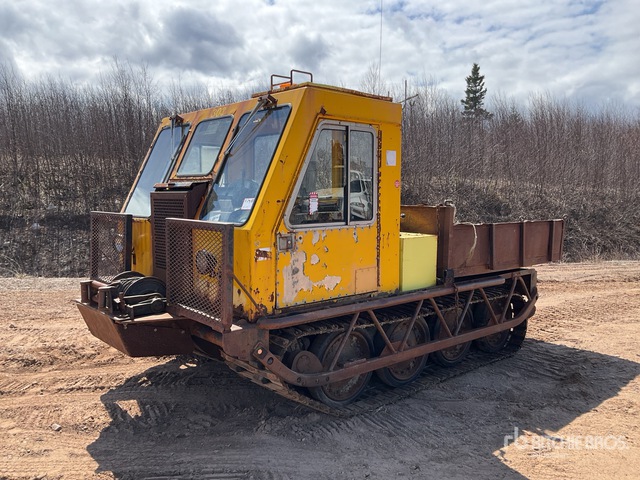 1991 Bombardier M.C.D 2-MC Crawler Carrier | Ritchie Bros. Auctioneers