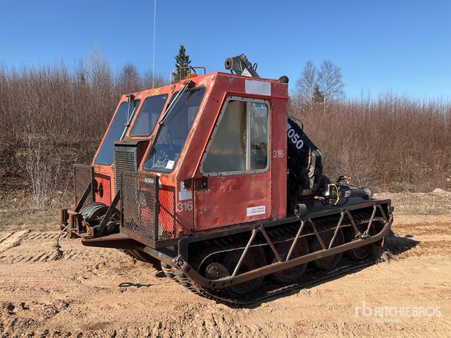 1988 Bombardier Crawler Carrier Crane w/ Hiab 050 | Ritchie Bros ...