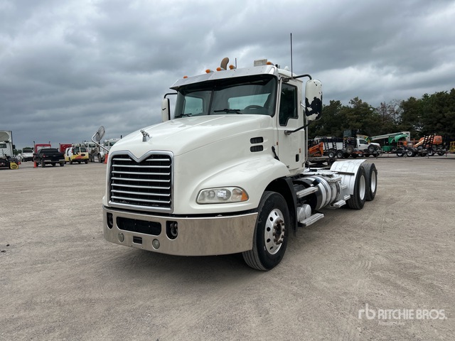 2012 Mack CXU613 6x4 Day Cab Prime Mover | Ritchie Bros. Auctioneers