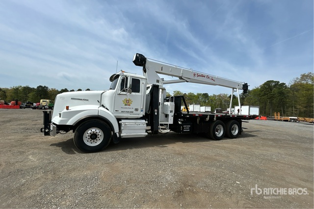 Altec AC18-7013 18 lb Straight Boom on 2011 Western Star 4900 6x4 Crane ...