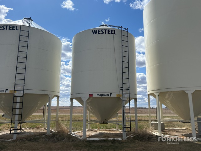 2008 Westeel 1412 Magnum-F +/- 73 ton 3 Ring Smooth Wall Hopper Grain ...