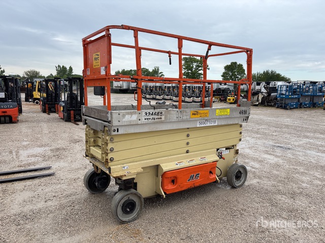 2014 JLG 3246ES Electric Scissor Lift | Ritchie Bros. Auctioneers