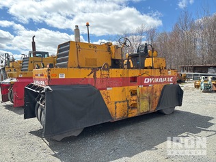 Dynapac CP221 7 Wheel Pneumatic Roller in Victoriaville, Quebec, Canada ...