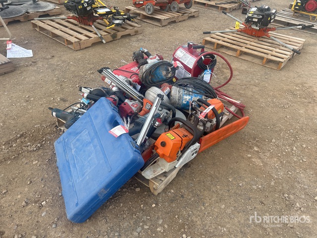 Quantity of Assorted Tools | Ritchie Bros. Auctioneers