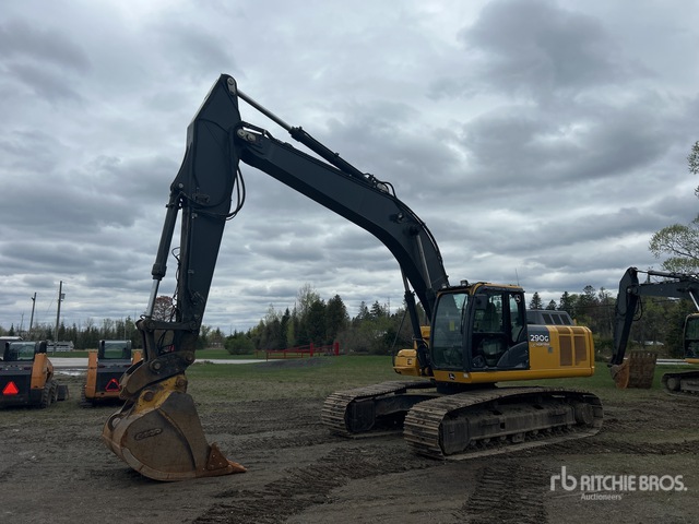 2018 John Deere 290G LC Tracked Excavator | Ritchie Bros. Auctioneers