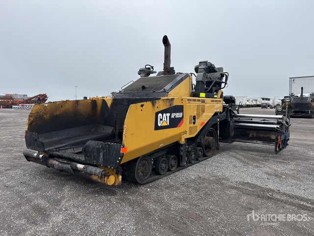2015 Cat AP1055F Track Asphalt Paver | Ritchie Bros. Auctioneers