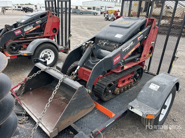 Toro Dingo TX427 Mini Compact Track Loader | Ritchie Bros. Auctioneers